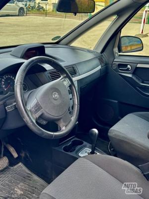 Grey Opel Meriva 2006 in Kretinga, with an engine capacity of 1.80 L and mileage of 297 thousand km for 2350 €, photo 14 on AUTOMOTO.COM.LV