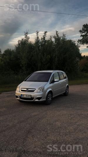 Pelēks Opel Meriva 2006 Saldus, ar dzinēja tilpumu 1.70 L un nobraukumu 292 tūkst. km par 1400 €, foto  vietnē AUTOMOTO.COM.LV