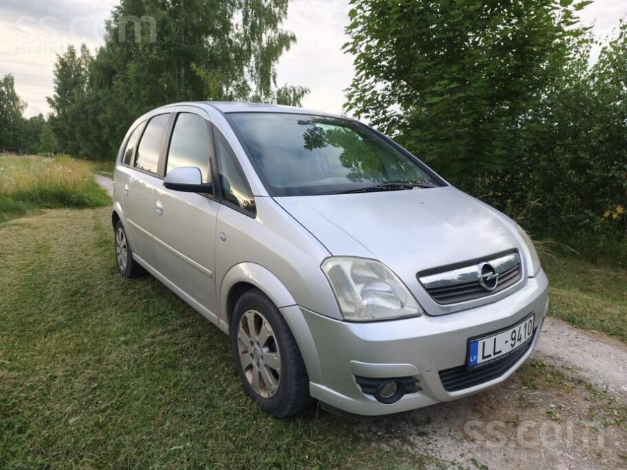 Pelēks Opel Meriva 2006 Daugavpils, ar dzinēja tilpumu 1.70 L un nobraukumu 313 tūkst. km par 1350 €, foto 4 vietnē AUTOMOTO.COM.LV