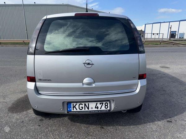 Pelēks Opel Meriva 2006 Klaipėda, ar dzinēja tilpumu 1.60 L un nobraukumu 226 tūkst. km par 1000 €, foto 4 vietnē AUTOMOTO.COM.LV