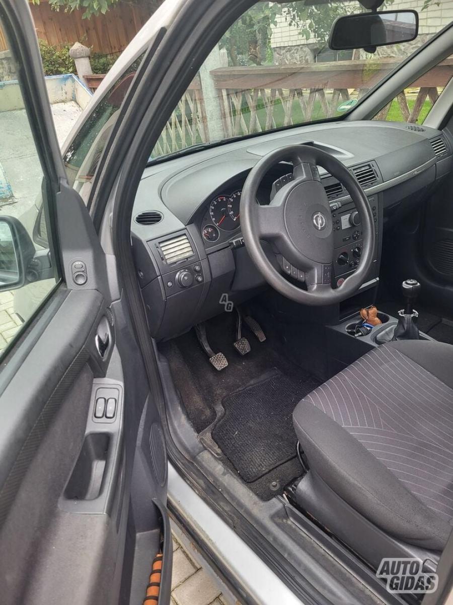 Pelēks Opel Meriva 2006 Druskininkai, ar dzinēja tilpumu 1.30 L un nobraukumu 210 tūkst. km par 450 €, foto 6 vietnē AUTOMOTO.COM.LV