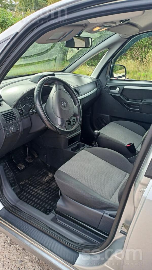 Opel Meriva 2006 Liepāja vietnē Pelēks Opel Meriva 2006 Liepāja, ar dzinēja tilpumu 1.40 L un nobraukumu 147 tūkst. km par 1400 €, foto 5 vietnē AUTOMOTO.COM.LV