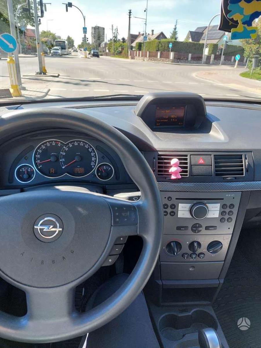 Pelēks Opel Meriva 2006 Marijampole, ar dzinēja tilpumu 1.60 L un nobraukumu 161 tūkst. km par 900 €, foto 10 vietnē AUTOMOTO.COM.LV