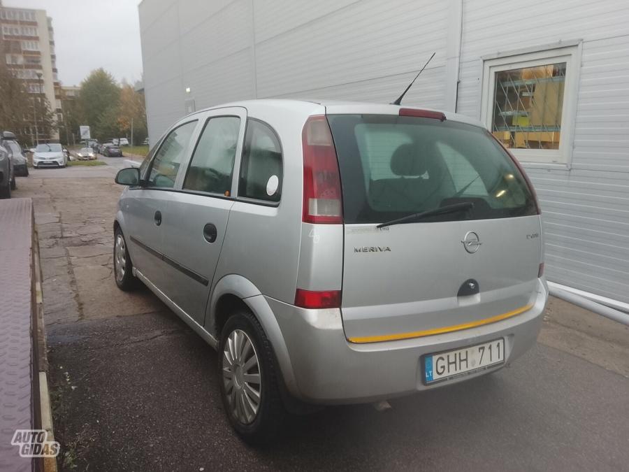 Pelēks Opel Meriva 2006 Panevēža, ar dzinēja tilpumu 1.70 L un nobraukumu 0 tūkst. km par 450 €, foto 4 vietnē AUTOMOTO.COM.LV