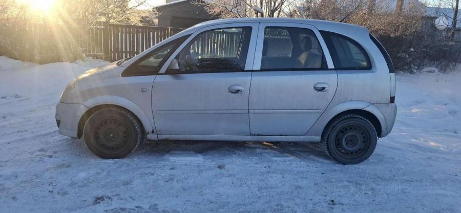 Grey Opel Meriva 2007 in Vilnius, with an engine capacity of 1.80 L and mileage of 296 thousand km for 350 €, photo 4 on AUTOMOTO.COM.LV