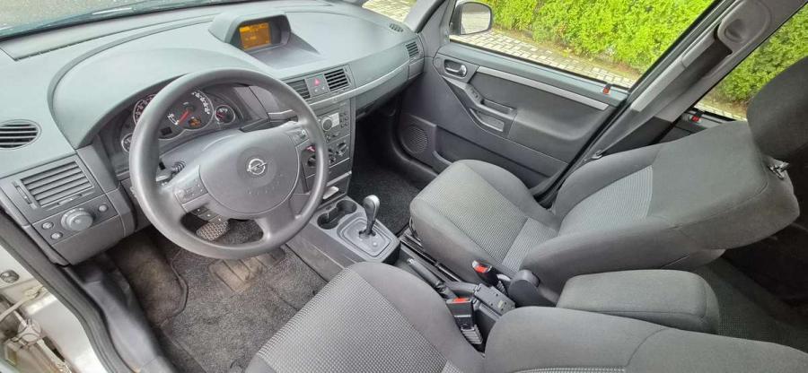 Grey Opel Meriva 2007 in Vilnius, with an engine capacity of 1.60 L and mileage of 198 thousand km for 650 €, photo 12 on AUTOMOTO.COM.LV