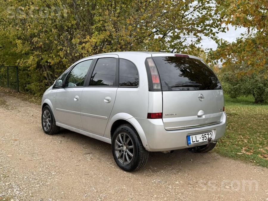 Pelēks Opel Meriva 2007 Gulbene, ar dzinēja tilpumu 1.70 L un nobraukumu 313 tūkst. km par 1350 €, foto 10 vietnē AUTOMOTO.COM.LV