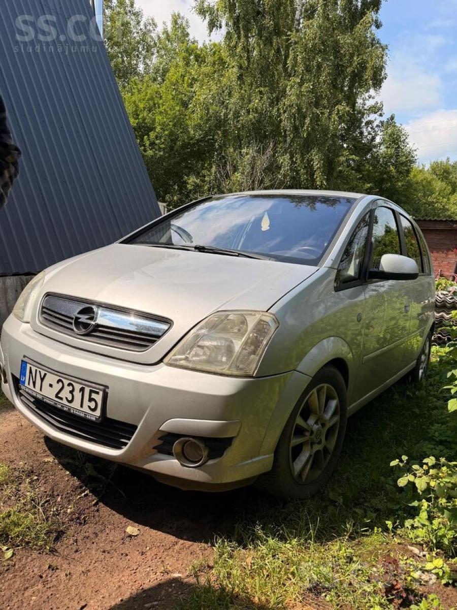 Pelēks Opel Meriva 2008 Daugavpils, ar dzinēja tilpumu 1.70 L un nobraukumu 231 tūkst. km par 2150 €, foto 1 vietnē AUTOMOTO.COM.LV