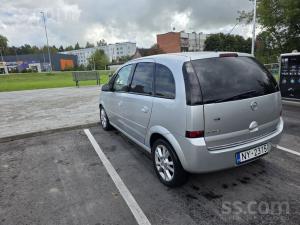 Pelēks Opel Meriva 2008 Daugavpils, ar dzinēja tilpumu 1.70 L un nobraukumu 231 tūkst. km par 1800 €, foto 6 vietnē AUTOMOTO.COM.LV