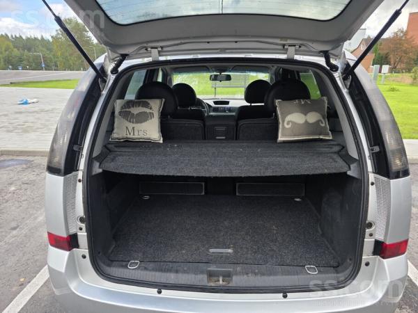 Grey Opel Meriva 2008 in Daugavpils, with an engine capacity of 1.70 L and mileage of 231 thousand km for 1800 €, photo 7 on AUTOMOTO.COM.LV