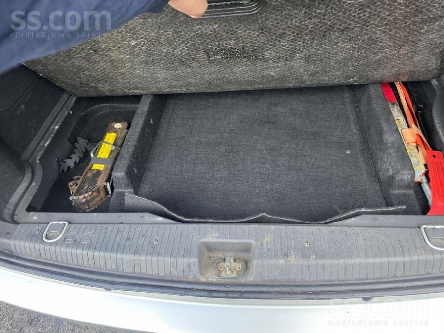 Pelēks Opel Meriva 2008 Daugavpils, ar dzinēja tilpumu 1.70 L un nobraukumu 231 tūkst. km par 1800 €, foto 8 vietnē AUTOMOTO.COM.LV