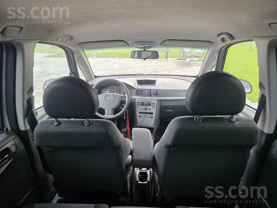 Pelēks Opel Meriva 2008 Daugavpils, ar dzinēja tilpumu 1.70 L un nobraukumu 231 tūkst. km par 1800 €, foto 10 vietnē AUTOMOTO.COM.LV
