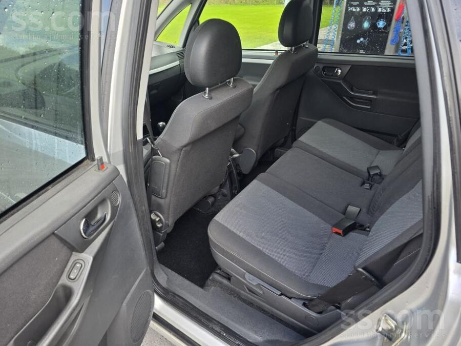 Pelēks Opel Meriva 2008 Daugavpils, ar dzinēja tilpumu 1.70 L un nobraukumu 231 tūkst. km par 1800 €, foto 11 vietnē AUTOMOTO.COM.LV