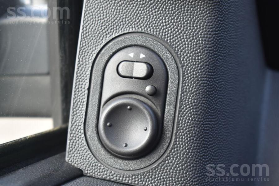 Pelēks Opel Meriva 2009 Kuldīga, ar dzinēja tilpumu 1.70 L un nobraukumu 0 tūkst. km par 3300 €, foto 18 vietnē AUTOMOTO.COM.LV