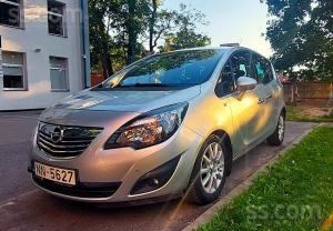 Pelēks Opel Meriva 2010 Rīga, ar dzinēja tilpumu 1.70 L un nobraukumu 162 tūkst. km par 3600 €, foto 2 vietnē AUTOMOTO.COM.LV