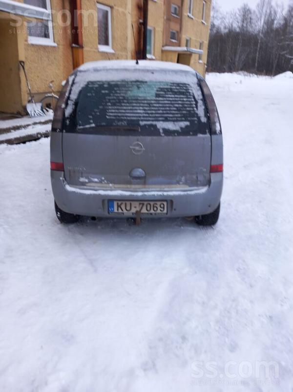 Grey Opel Meriva 2010 in Aluksne, with an engine capacity of 1.30 L and mileage of 243 thousand km for 800 €, photo 4 on AUTOMOTO.COM.LV