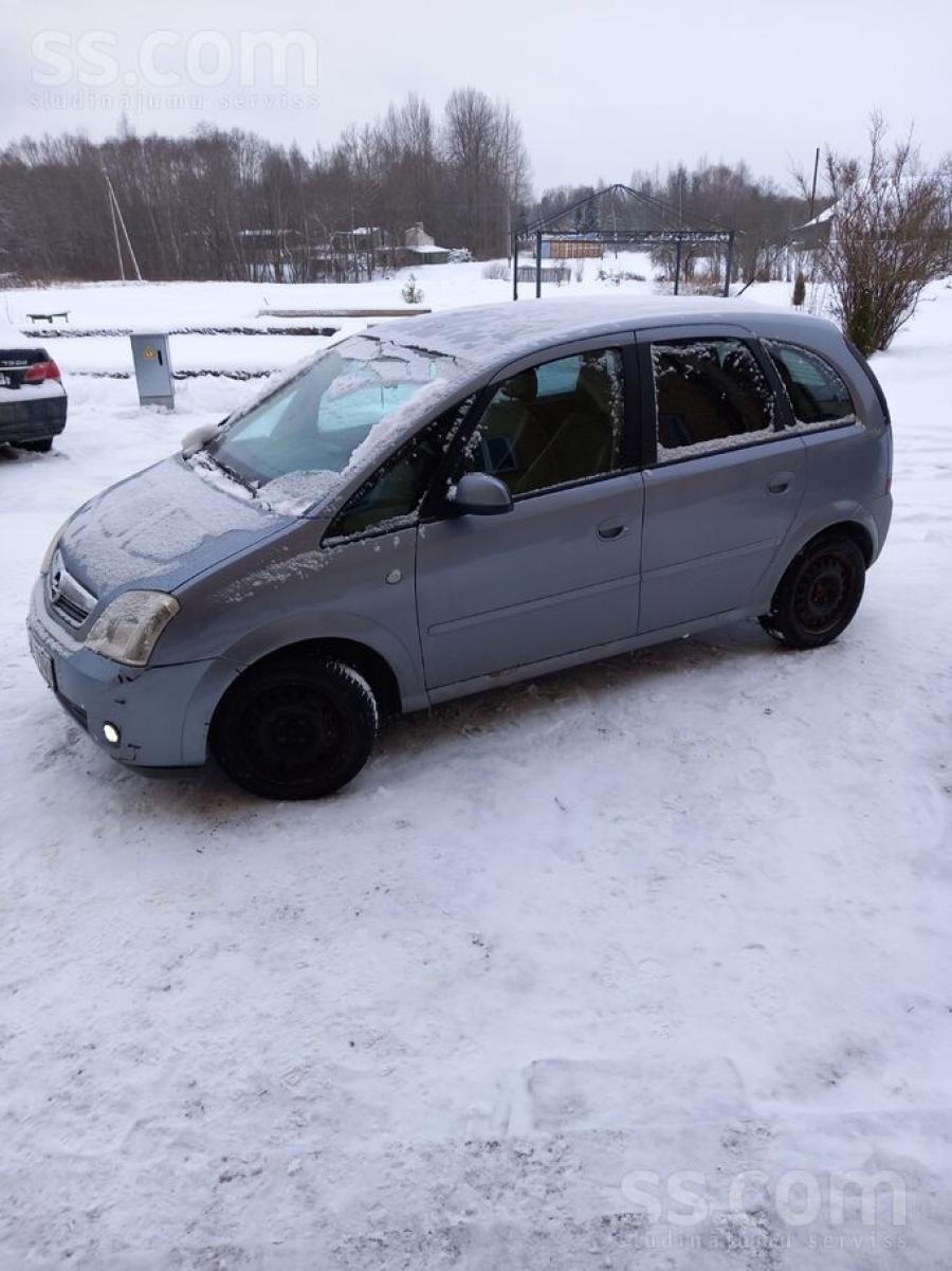 Grey Opel Meriva 2010 in Aluksne, with an engine capacity of 1.30 L and mileage of 243 thousand km for 800 €, photo 6 on AUTOMOTO.COM.LV