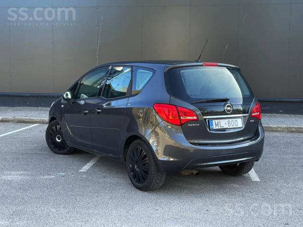 Grey Opel Meriva 2010 in Riga, with an engine capacity of 1.30 L and mileage of 227 thousand km for 1730 €, photo 3 on AUTOMOTO.COM.LV
