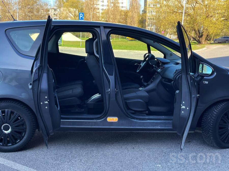 Grey Opel Meriva 2010 in Riga, with an engine capacity of 1.30 L and mileage of 227 thousand km for 1730 €, photo 8 on AUTOMOTO.COM.LV