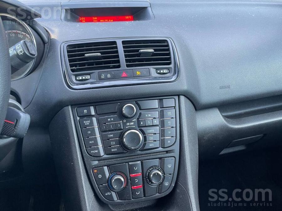 Grey Opel Meriva 2010 in Riga, with an engine capacity of 1.30 L and mileage of 227 thousand km for 1730 €, photo 11 on AUTOMOTO.COM.LV