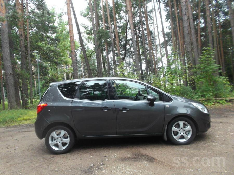 Pelēks Opel Meriva 2010 Daugavpils, ar dzinēja tilpumu 1.70 L un nobraukumu 337 tūkst. km par 2900 €, foto 7 vietnē AUTOMOTO.COM.LV