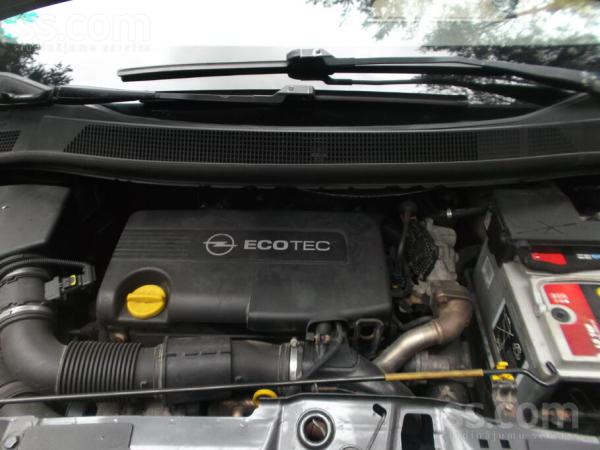 Pelēks Opel Meriva 2010 Daugavpils, ar dzinēja tilpumu 1.70 L un nobraukumu 337 tūkst. km par 2900 €, foto 10 vietnē AUTOMOTO.COM.LV