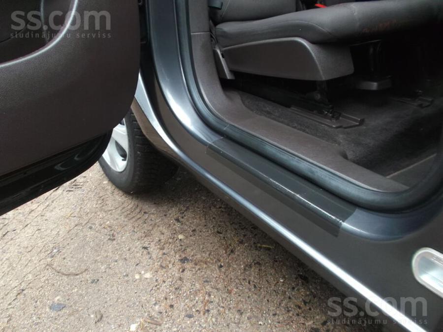 Pelēks Opel Meriva 2010 Daugavpils, ar dzinēja tilpumu 1.70 L un nobraukumu 337 tūkst. km par 2900 €, foto 14 vietnē AUTOMOTO.COM.LV
