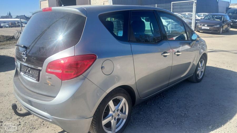 Pelēks Opel Meriva 2010 Radviliškis, ar dzinēja tilpumu 1.70 L un nobraukumu 115 tūkst. km par 4750 €, foto 7 vietnē AUTOMOTO.COM.LV