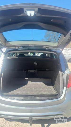 Pelēks Opel Meriva 2010 Radviliškis, ar dzinēja tilpumu 1.70 L un nobraukumu 115 tūkst. km par 4750 €, foto 15 vietnē AUTOMOTO.COM.LV