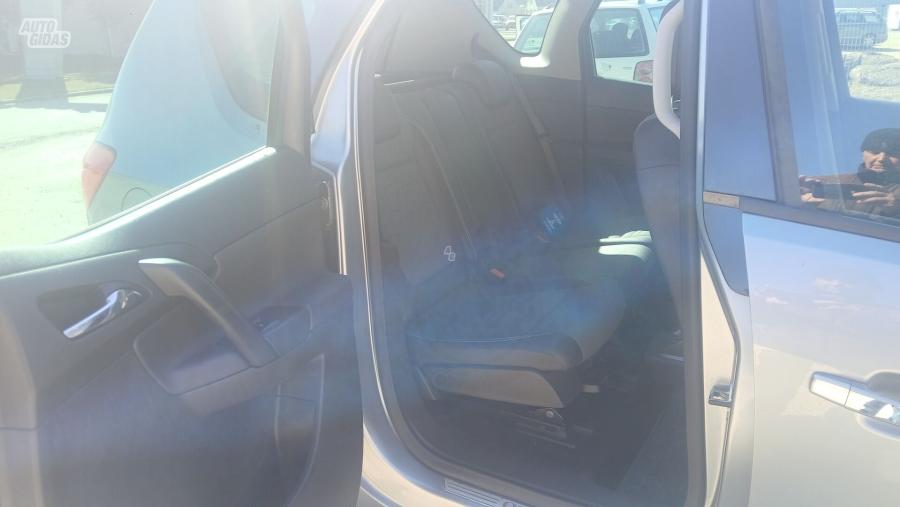 Pelēks Opel Meriva 2010 Radviliškis, ar dzinēja tilpumu 1.70 L un nobraukumu 115 tūkst. km par 4750 €, foto 16 vietnē AUTOMOTO.COM.LV