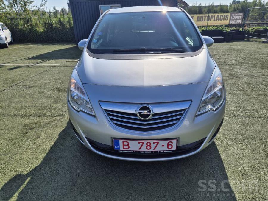 Pelēks Opel Meriva 2010 Liepāja, ar dzinēja tilpumu 1.40 L un nobraukumu 170 tūkst. km par 4600 €, foto 3 vietnē AUTOMOTO.COM.LV