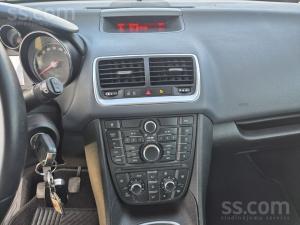 Pelēks Opel Meriva 2010 Liepāja, ar dzinēja tilpumu 1.40 L un nobraukumu 170 tūkst. km par 4600 €, foto 13 vietnē AUTOMOTO.COM.LV
