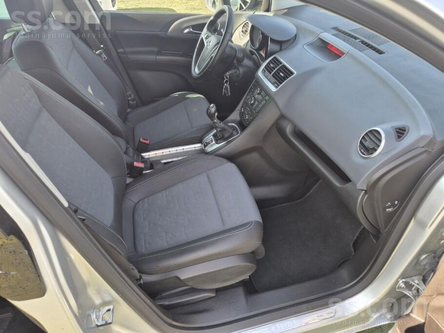 Pelēks Opel Meriva 2010 Liepāja, ar dzinēja tilpumu 1.40 L un nobraukumu 170 tūkst. km par 4600 €, foto 18 vietnē AUTOMOTO.COM.LV