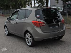 Grey Opel Meriva 2010 in Marijampole, with an engine capacity of 1.40 L and mileage of 203 thousand km for 2950 €, photo 5 on AUTOMOTO.COM.LV