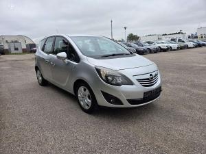 Grey Opel Meriva 2010 in Marijampole, with an engine capacity of 1.36 L and mileage of 176 thousand km for 2750 €, photo 3 on AUTOMOTO.COM.LV