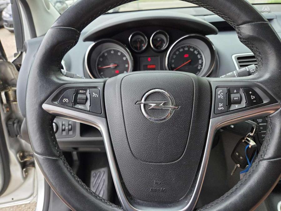 Grey Opel Meriva 2010 in Marijampole, with an engine capacity of 1.36 L and mileage of 176 thousand km for 2750 €, photo 15 on AUTOMOTO.COM.LV