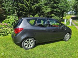 Pelēks Opel Meriva 2010 Viļņa, ar dzinēja tilpumu 1.36 L un nobraukumu 131 tūkst. km par 3300 €, foto  vietnē AUTOMOTO.COM.LV