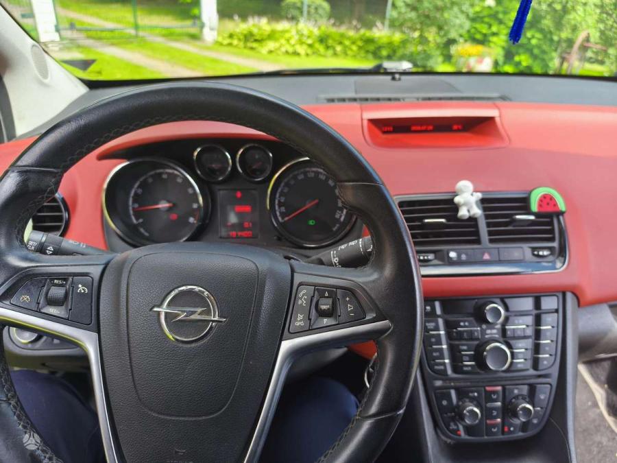 Pelēks Opel Meriva 2010 Viļņa, ar dzinēja tilpumu 1.36 L un nobraukumu 131 tūkst. km par 3300 €, foto 8 vietnē AUTOMOTO.COM.LV