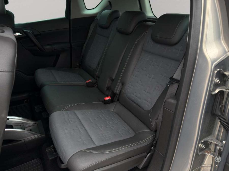 Pelēks Opel Meriva 2010 Kauņa, ar dzinēja tilpumu 1.40 L un nobraukumu 256 tūkst. km par 3799 €, foto 12 vietnē AUTOMOTO.COM.LV