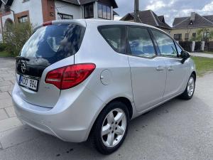 Grey Opel Meriva 2010 in Panevezys, with an engine capacity of 1.25 L and mileage of 205 thousand km for 1950 €, photo 4 on AUTOMOTO.COM.LV