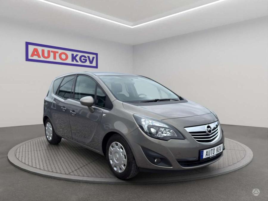 Grey Opel Meriva 2010 in Kaunas, with an engine capacity of 1.40 L and mileage of 256 thousand km for 3799 €, photo 8 on AUTOMOTO.COM.LV