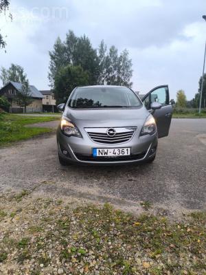Pelēks Opel Meriva 2010 Rīga, ar dzinēja tilpumu 1.70 L un nobraukumu 245 tūkst. km par 4000 €, foto 1 vietnē AUTOMOTO.COM.LV