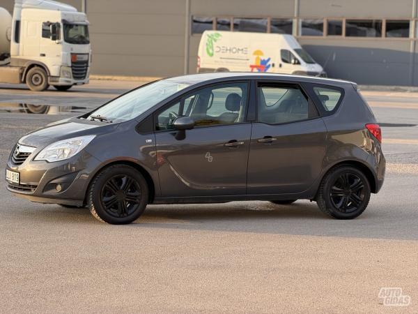 Pelēks Opel Meriva 2010 Kauņa, ar dzinēja tilpumu 1.40 L un nobraukumu 172 tūkst. km par 3000 €, foto 5 vietnē AUTOMOTO.COM.LV