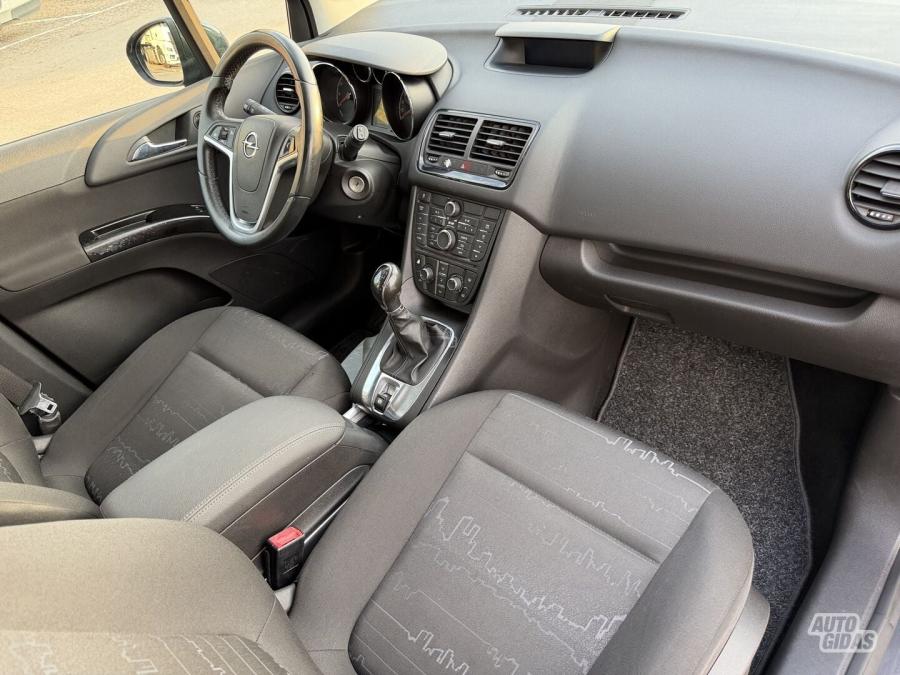 Pelēks Opel Meriva 2010 Kauņa, ar dzinēja tilpumu 1.40 L un nobraukumu 172 tūkst. km par 3000 €, foto 11 vietnē AUTOMOTO.COM.LV