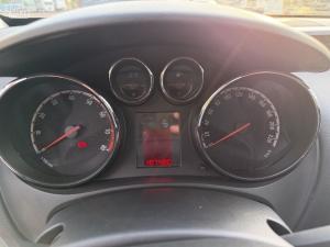 Pelēks Opel Meriva 2010 Kauņa, ar dzinēja tilpumu 1.40 L un nobraukumu 172 tūkst. km par 3000 €, foto 13 vietnē AUTOMOTO.COM.LV