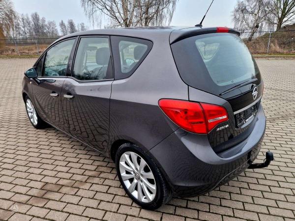 Pelēks Opel Meriva 2011 Marijampole, ar dzinēja tilpumu 1.36 L un nobraukumu 111 tūkst. km par 3650 €, foto 8 vietnē AUTOMOTO.COM.LV