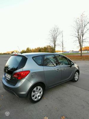 Pelēks Opel Meriva 2011 Klaipėda, ar dzinēja tilpumu 1.25 L un nobraukumu 285 tūkst. km par 2950 €, foto 3 vietnē AUTOMOTO.COM.LV