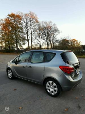 Pelēks Opel Meriva 2011 Klaipėda, ar dzinēja tilpumu 1.25 L un nobraukumu 285 tūkst. km par 2950 €, foto 4 vietnē AUTOMOTO.COM.LV