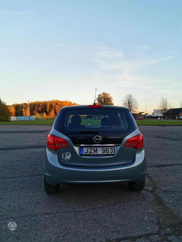 Grey Opel Meriva 2011 in Klaipeda, with an engine capacity of 1.25 L and mileage of 285 thousand km for 2950 €, photo 6 on AUTOMOTO.COM.LV