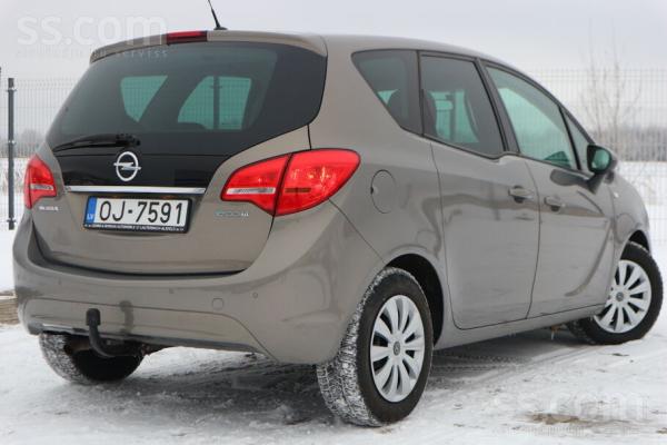 Grey Opel Meriva 2011 in Riga, with an engine capacity of 1.40 L and mileage of 171 thousand km for 3750 €, photo 7 on AUTOMOTO.COM.LV